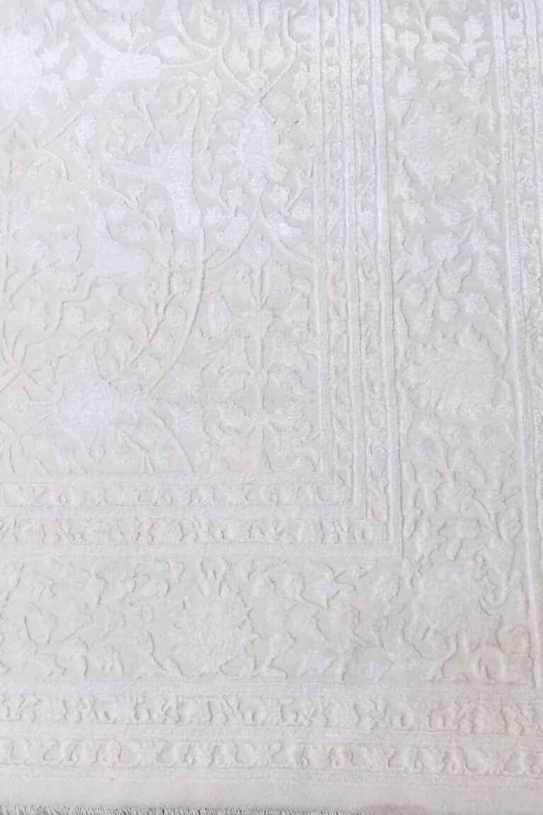 Classic Embossed Handknotted Woolen Area Carpet - Yak Carpet